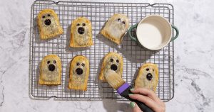 Try These Spooky Recipes For Halloween With Your Kids!